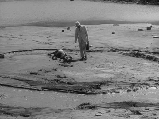 Pitfall — sketches of time